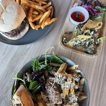 WICKED HEN RESTAURANT - Updated November 2025 - 162 Photos & 222 ...