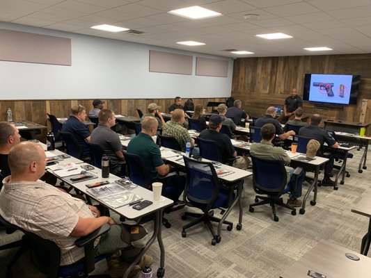 PARRO’S GUN SHOP & INDOOR RANGE - 31 Photos - 601 US Rte 2, Waterbury ...