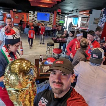 CARPOOL - Updated January 2026 - 65 Photos & 165 Real Reviews - 208 ...