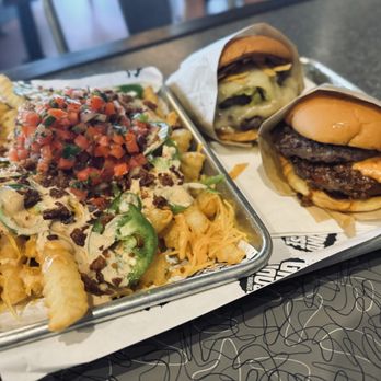 GRINDHOUSE KILLER BURGERS - Updated October 2025 - 495 Photos & 440 ...