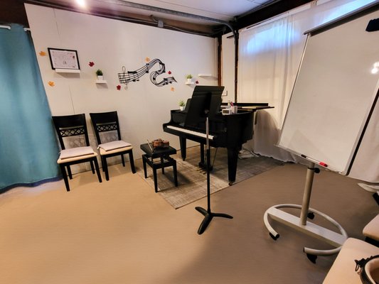 FOUR STRINGS MUSIC STUDIO - Updated November 2024 - Arcadia, California - Musical Instruments ...