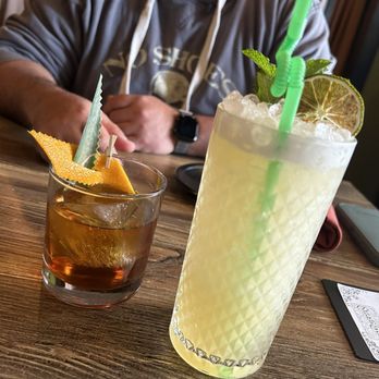 STASH BOX - Updated December 2025 - 52 Photos & 32 Reviews - 866 Elm St ...