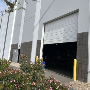 NELLIS AUCTION - Updated March 2025 - 16 Photos & 30 Reviews - 8928 E ...