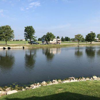 TRUCK CENTERS - Updated December 2025 - 22 Photos - 2280 Formosa Rd ...