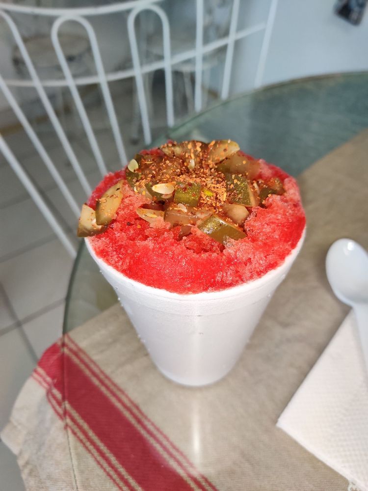 SHIVER RIVER SHAVE ICE - Updated August 2024 - 71 Photos & 98 Reviews ...