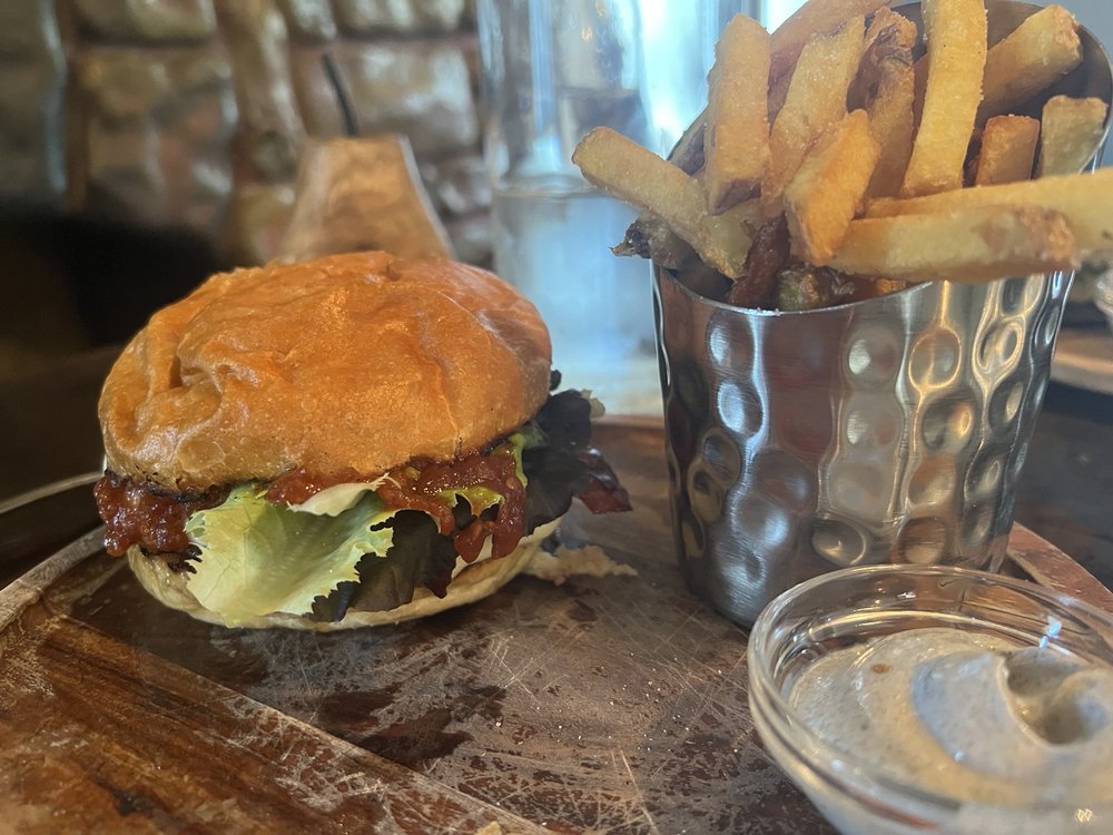 Hom Restaurant - Trusted Since 2022 - Updated July 2025 - 390 Main St W ...