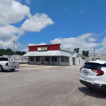 SMOKEY C’S BAR-B-QUE & WINGS - Updated December 2025 - 44 Photos & 26 ...