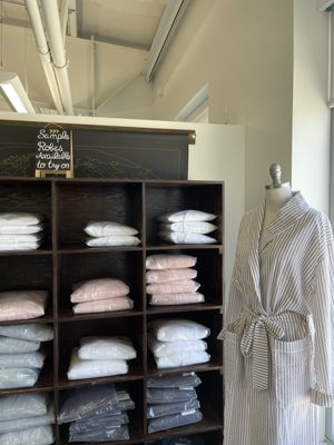 MATOUK FACTORY STORE - Updated July 2025 - 24 Photos & 40 Reviews - 925 ...