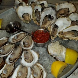 PERLA OYSTER BAR AND GRILL - Updated January 2026 - 106 Photos & 33 ...