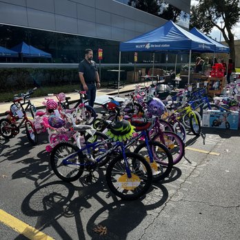 WJXT- NEWS4JAX - Updated January 2026 - 18 Photos & 26 Reviews - 4 ...