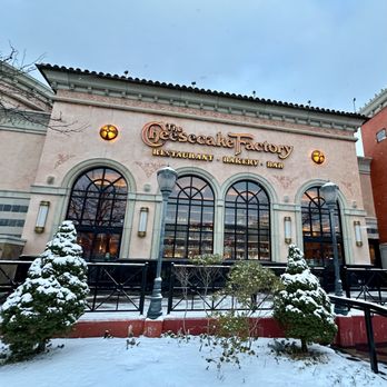 THE CHEESECAKE FACTORY - Updated December 2025 - 701 Photos & 591 ...