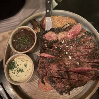 BEACON GRILLE - Updated September 2025 - 125 Photos & 52 Reviews - 185 ...