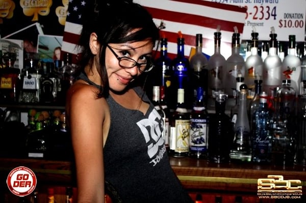 THE FUNKY MONKEY - 59 Photos & 146 Reviews - Bars - 22554 Main St ...