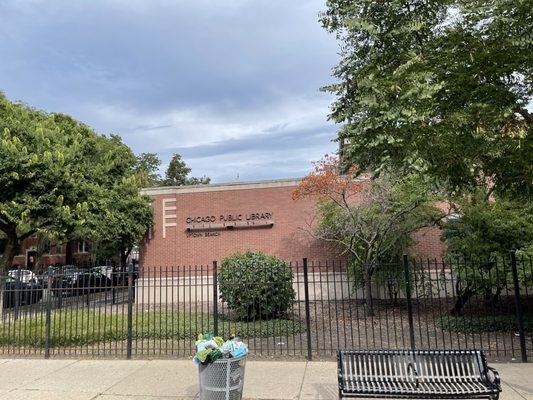 CHICAGO PUBLIC LIBRARY - Updated October 2025 - 17 Photos & 42 Reviews ...