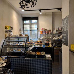 JUICY - Updated October 2025 - 12 Photos - Istedgade 86, København ...