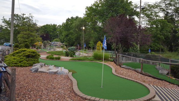 PUTT U MINIATURE GOLF - Updated November 2025 - 16 Photos & 36 Reviews ...
