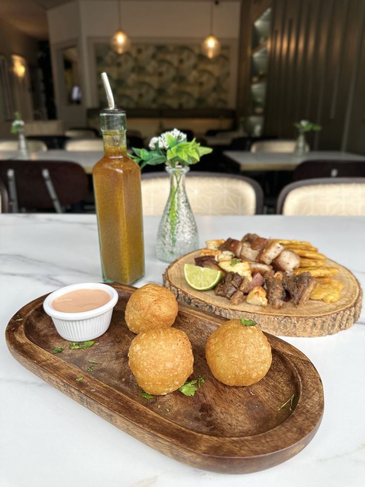 FAROS RESTAURANT - TEMP. CLOSED - Updated December 2025 - 22 Photos - 3 ...