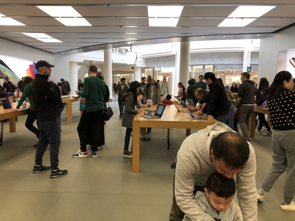 APPLE STONESTOWN - 125 Photos & 676 Reviews - 3251 20th Ave, San ...