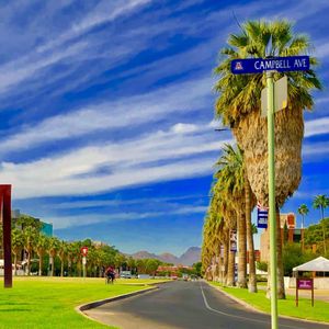 LAFFS COMEDY NIGHTCLUB - 21 Photos & 92 Reviews - Comedy Clubs - 2900 E ...