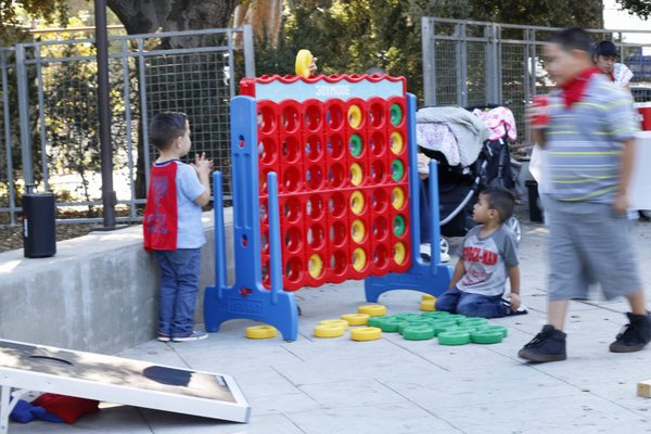 GRIFFITH MANOR PARK - Updated June 2025 - 34 Photos & 20 Reviews - 1551 ...