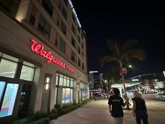 WALGREENS - Updated January 2026 - 95 Photos & 63 Reviews - 1802 S ...