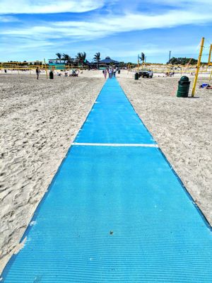 CEDAR BEACH - 59 Photos & 31 Reviews - 100 Ocean State Pkwy, Babylon ...