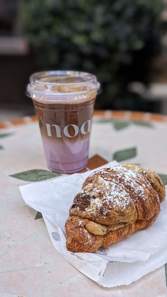 NOA A CAFÉ - Updated December 2024 - 117 Photos & 78 Reviews - 34 E ...