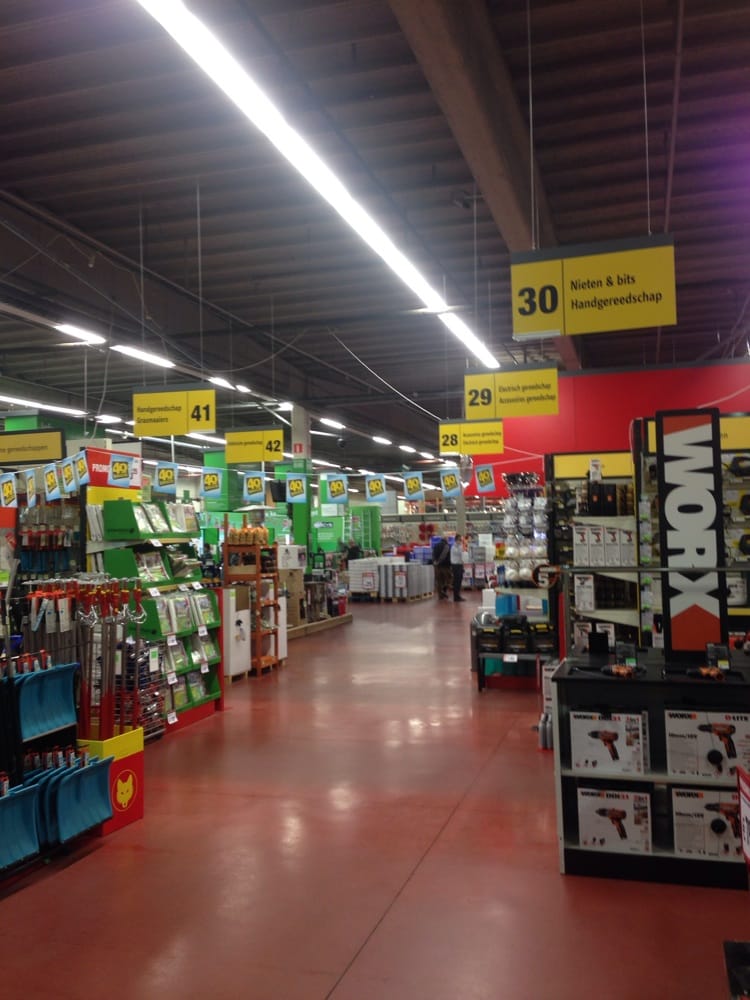 BRICO - Updated August 2024 - Zwijndrechtstra 151, Zwijndrecht ...