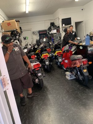 THE MOPED SHOP - Updated October 2025 - 62 Photos & 46 Reviews - 934 ...