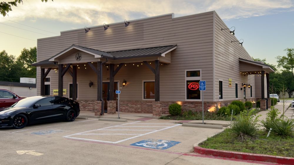 JAMMIN J’S - Updated August 2025 - 14 Photos - 403 W MLK Blvd, Tyler ...