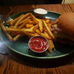 GRACKLE - Updated July 2025 - 123 Photos & 69 Reviews - 11852 Elm Creek ...