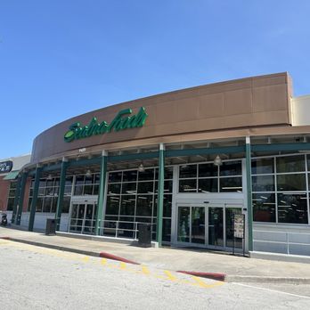 SEABRA FOODS - Updated October 2025 - 29 Photos - 9489 W Colonial Dr ...