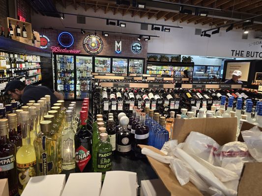 AGORA MARKET - Updated October 2025 - 55 Photos & 177 Reviews - 2134 N ...