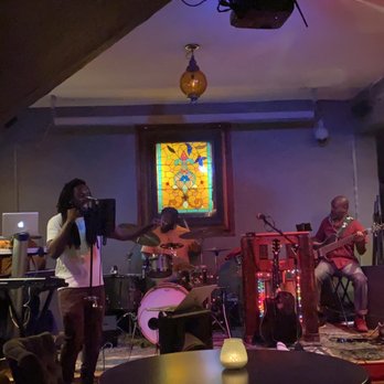 LEON’S LOUNGE - Updated November 2024 - 194 Photos & 177 Reviews - 1006 ...