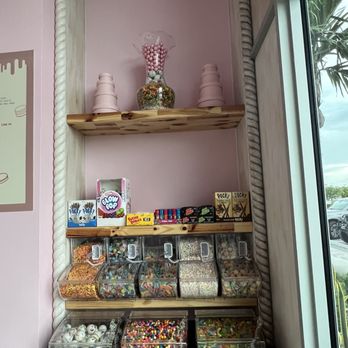 DAMN GOOD SWEETS - Updated December 2025 - 98 Photos & 37 Reviews ...