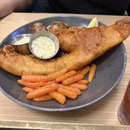 TWO SISTERS KITCHEN + BAR - Updated July 2025 - 51 Photos & 17 Reviews ...