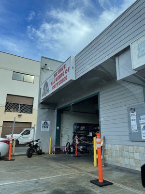 BATTERY BILL’S - Updated February 2025 - 43 Photos & 202 Reviews - 960 ...