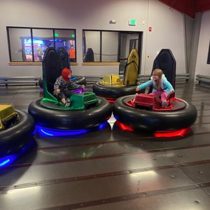 SUN MOUNTAIN FUN CENTER - 62 Photos & 75 Reviews - 300 NE Bend River ...