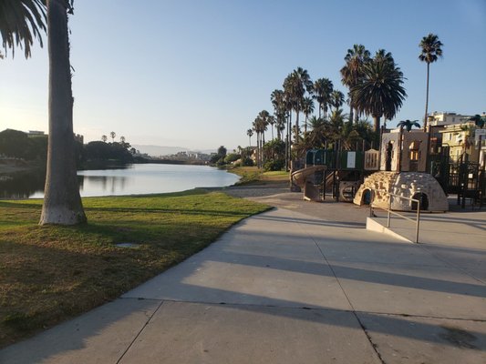 DEL REY LAGOON - 114 Photos & 46 Reviews - 6660 Esplanade Pl, Playa Del ...