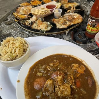 GILHOOLEY’S RESTAURANT AND OYSTER BAR - 495 Photos & 461 Reviews - 222 ...