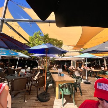 HUNGRY TARPON RESTAURANT - Updated May 2024 - 682 Photos & 579 Reviews ...