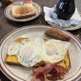 TOM’S RESTAURANT - Updated August 2025 - 740 Photos & 926 Reviews ...