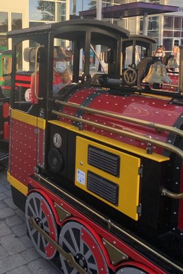 PEARL EXPRESS TRAINS - Updated March 2025 - 27 Photos - 8401 ...