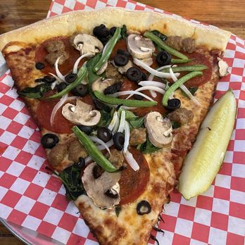 600 DEGREES - Updated September 2025 - 22 Photos & 33 Reviews - 401 E ...