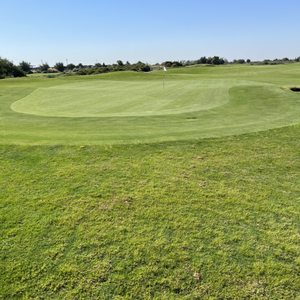MULLIGANS SPORTS BAR & GOLF CLUB - Updated April 2025 - 31 Photos & 12 ...