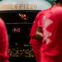 TIMBER PIZZA - MCLEAN - Updated July 2025 - 55 Photos & 24 Reviews ...