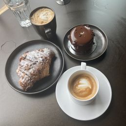 GODFREY’S BAKERY AND CAFE - Updated January 2025 - 564 Photos & 202 ...