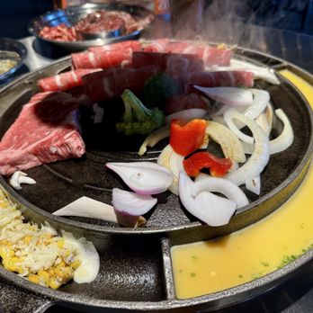 MR PIG KOREAN BBQ - Updated December 2025 - 144 Photos & 102 Reviews ...