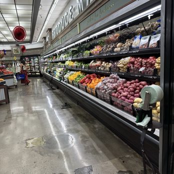 MAR-VAL FOOD STORES - Updated December 2025 - 38 Photos & 69 Reviews ...