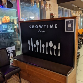 SHOWTIME BISTRO - Updated January 2026 - 130 Photos & 87 Reviews - 2761 ...
